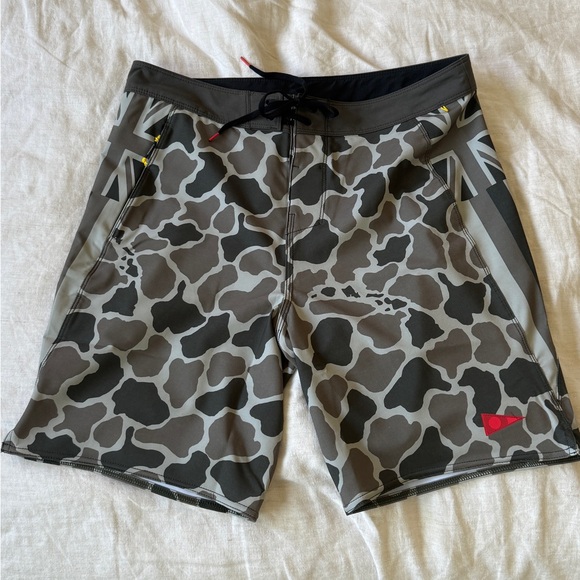 Florence Marine X | Swim | Florence Mens Camo Swim Shorts Brand New ...